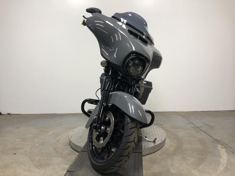 2022-Harley-Davidson®-Street-Glide-Special-Gunship-Gray-(Black-Finish ...